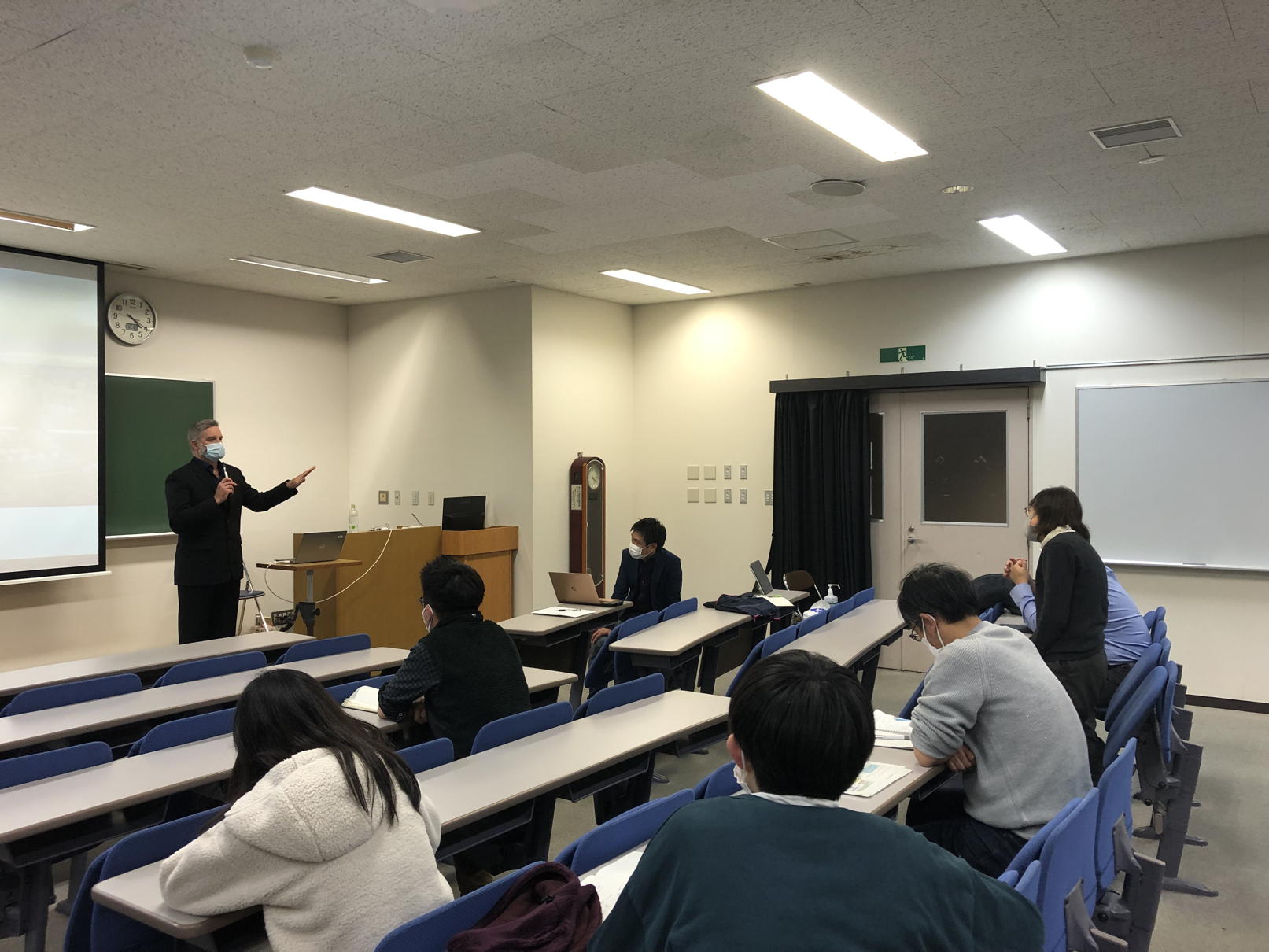 Rohan Davis先生の講演会。 – 東北⼤学⼤学院薬学研究科_浅井研究室